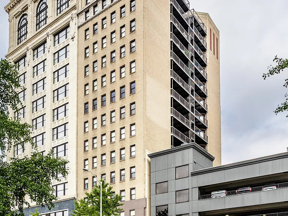 110 E Washington St Indianapolis IN | Zillow