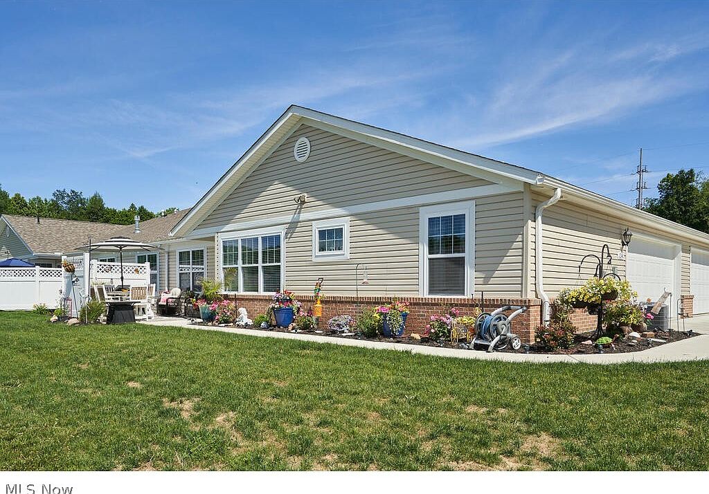 1241 Queen Anne Dr NW, Massillon, OH 44647 | Zillow