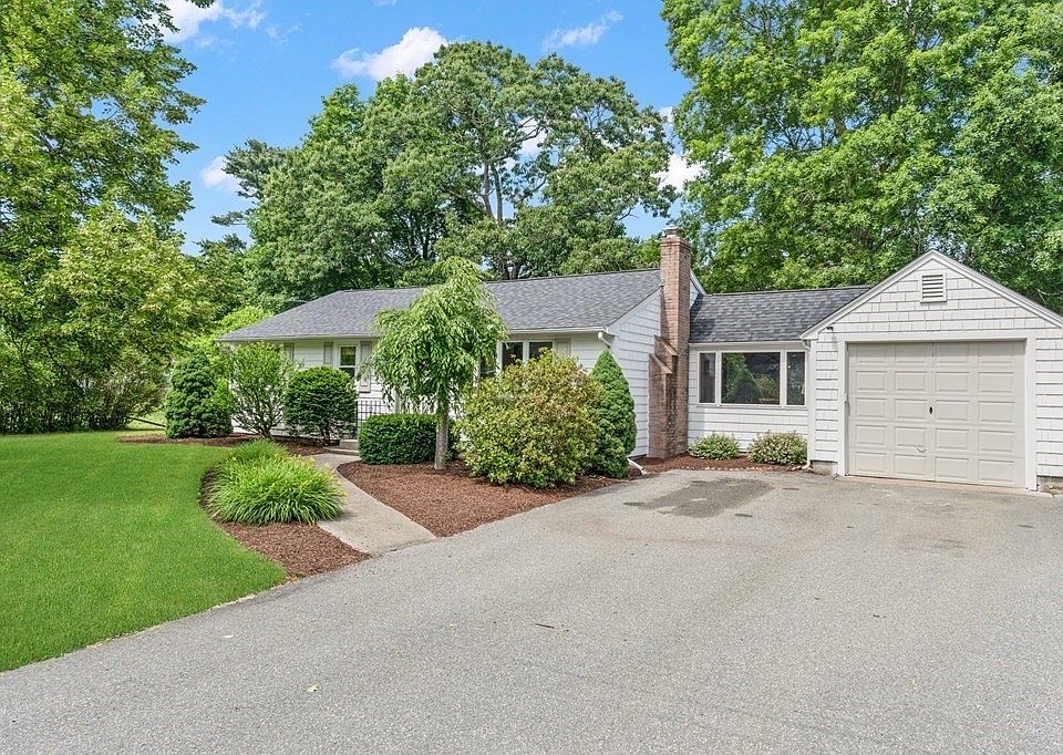 5 Worcester Rd, Sharon, MA 02067 | Zillow