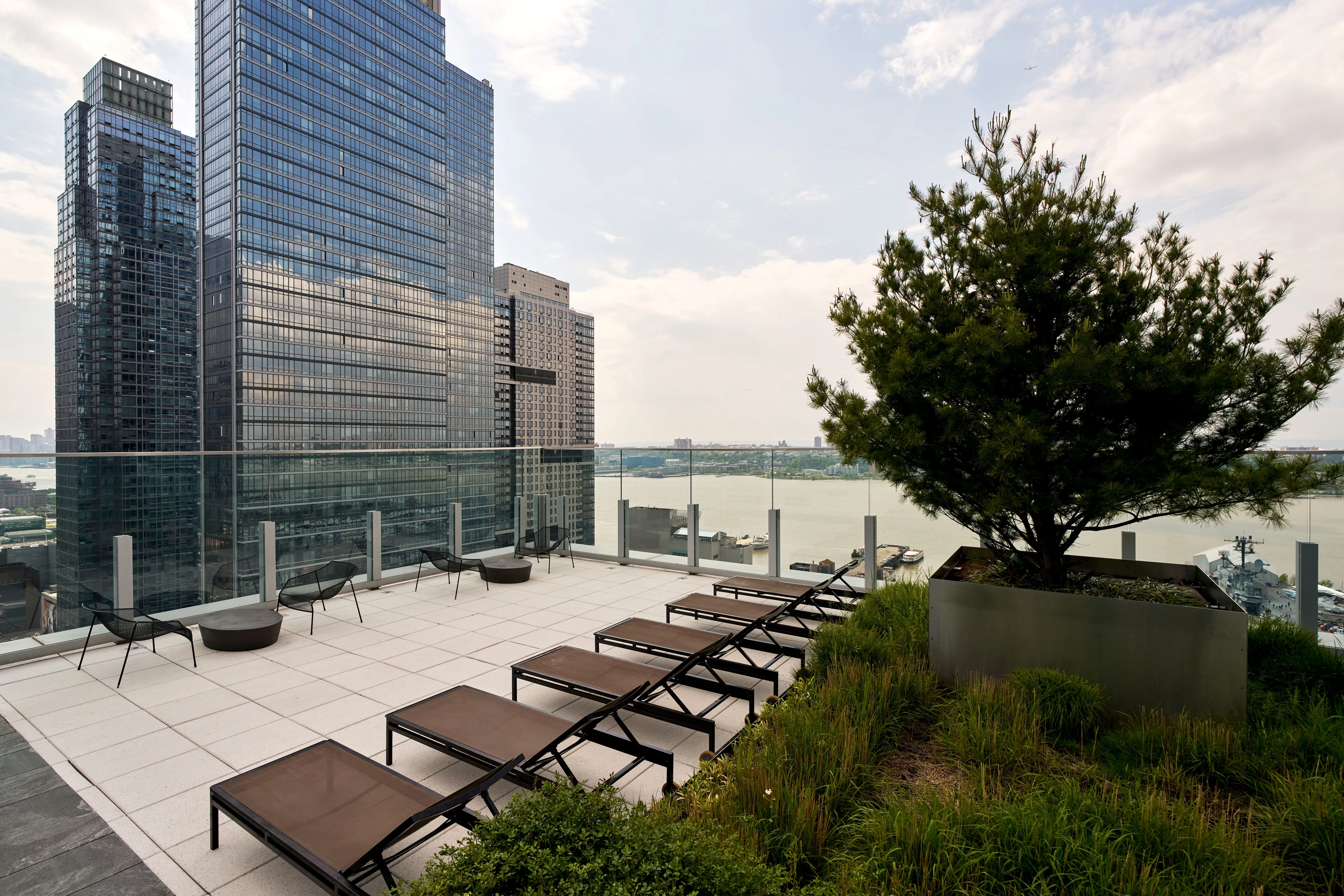 Gotham West at 550 West 45th Street in Hell's Kitchen : Sales, Rentals ...
