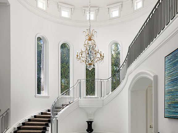 277 Saint Pierre Rd, Los Angeles, CA 90077 | MLS #22-185169 | Zillow