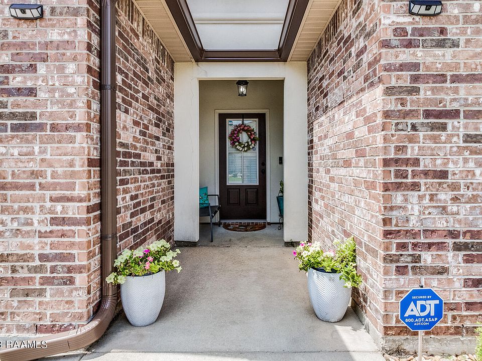 107 Raven Cliff Ln, Broussard, LA 70518 | Zillow