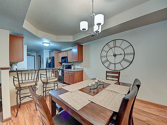 1576 Burr Dr, North Liberty, IA 52317 | MLS #202304799 | Zillow