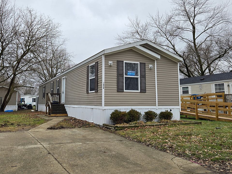 1976 Hurley St, Greenwood, IN 46143 | Zillow