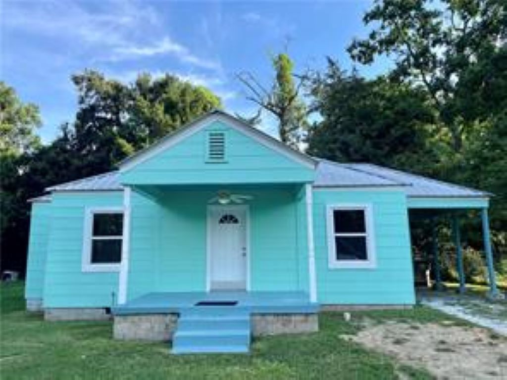 2868 Emogene St, Mobile, AL 36606 | Zillow