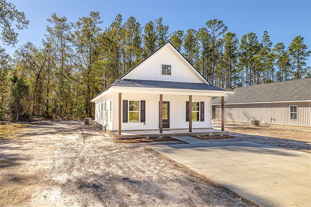 141 Deborah Cir, Jesup, GA 31546 | Zillow