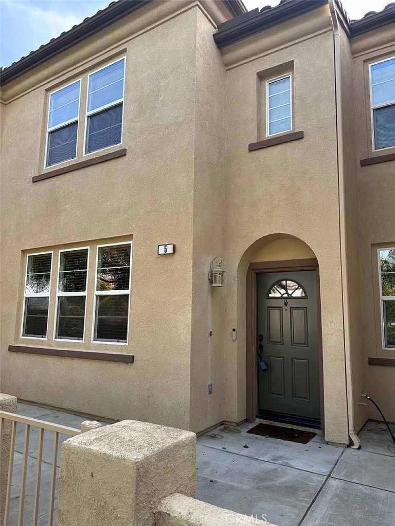 35960 Lindstrand Ave UNIT 5, Murrieta, CA 92563 | Zillow