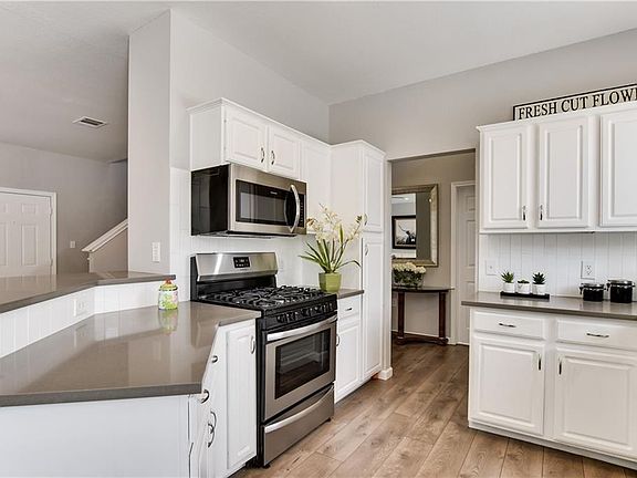 1149 Lott Ave, Austin, TX 78721 | Zillow