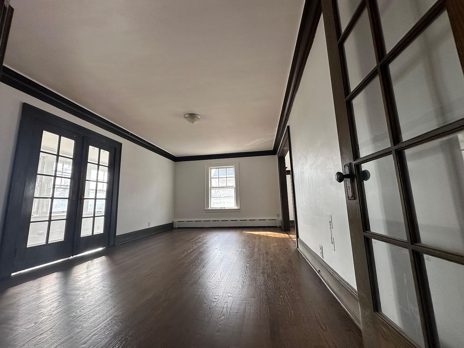 402 Park Ave FLOOR 2, Rutherford, NJ 07070 | Zillow