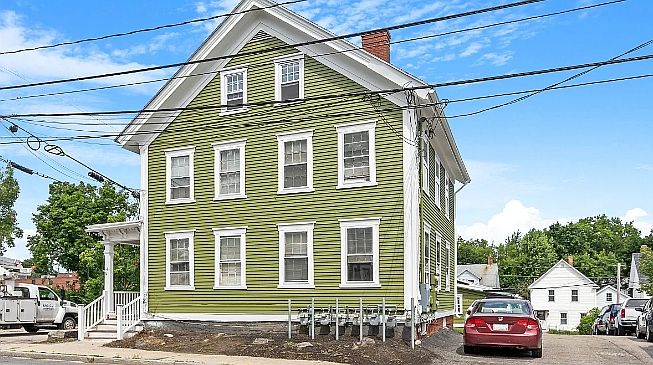 14 Pierce St APT F, Dover, NH 03820 | Zillow
