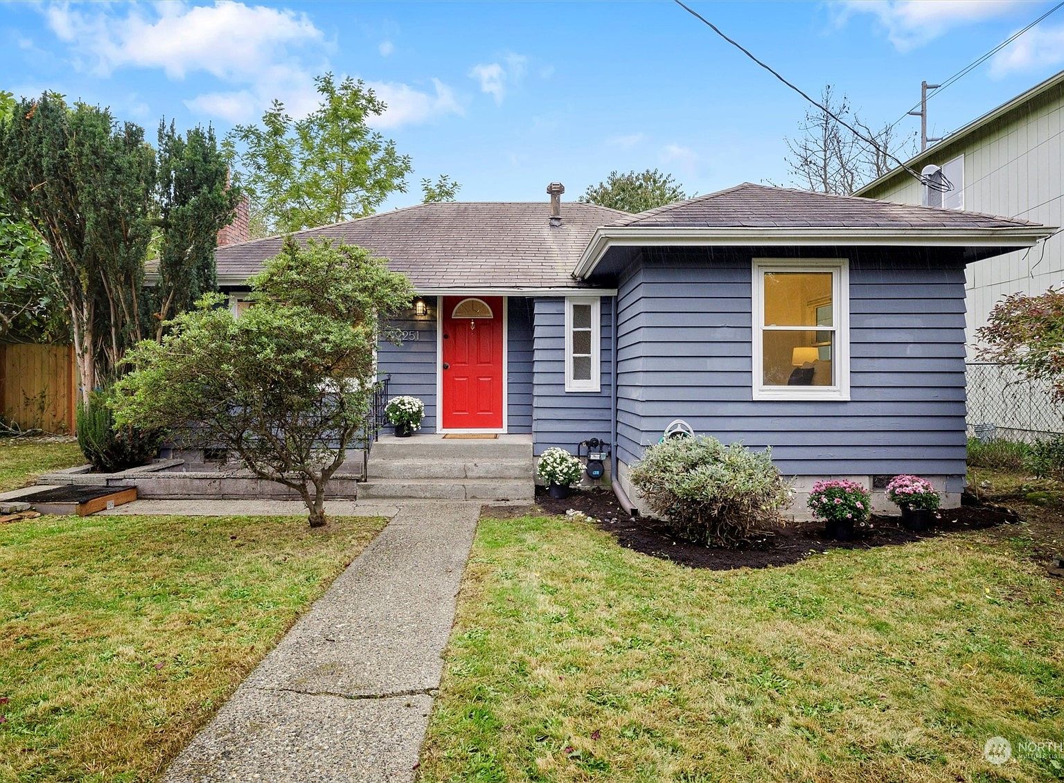 9251 Palatine Avenue N, Seattle, WA 98103 | Zillow
