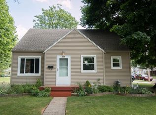 336 N Riverview Dr, Parchment, MI 49004 | MLS #25037441 | Zillow