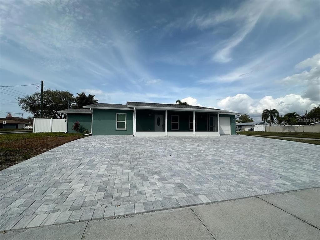 905 Danny Dr, Sarasota, FL 34243 | MLS #T3508957 | Zillow