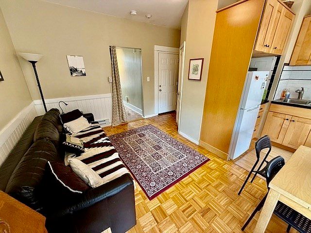 11 Unity St APT 7, Boston, MA 02113 | Zillow