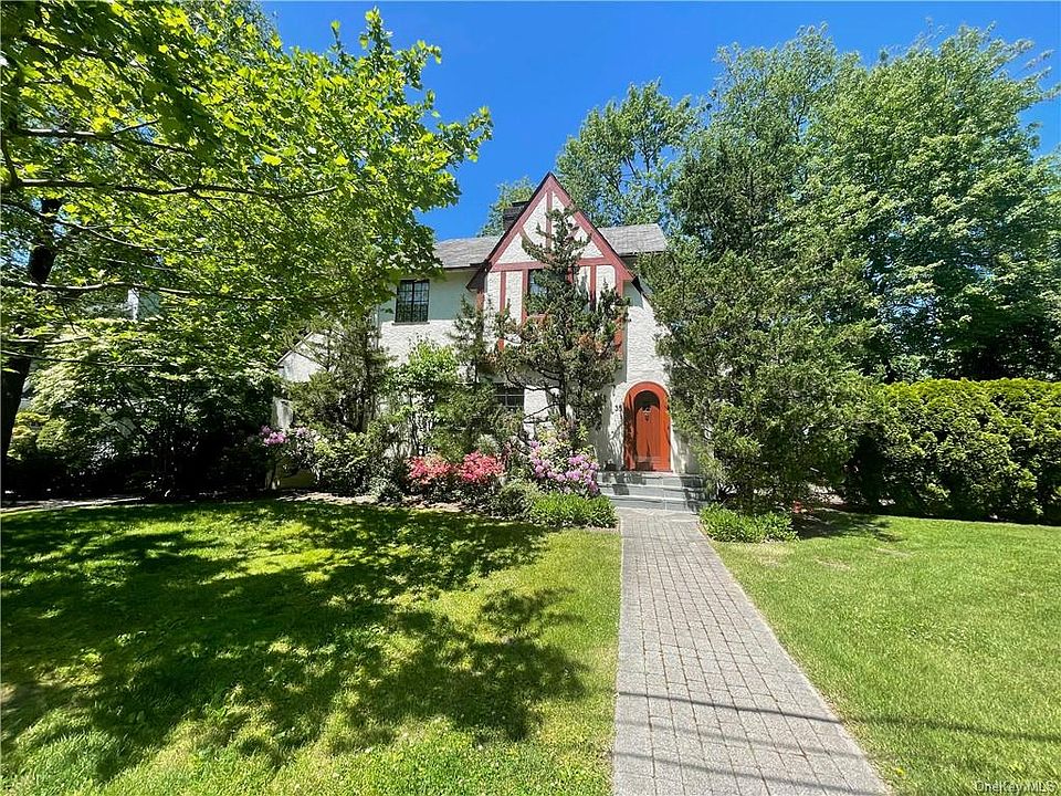 35 Valley Road, Scarsdale, NY 10583 | Zillow