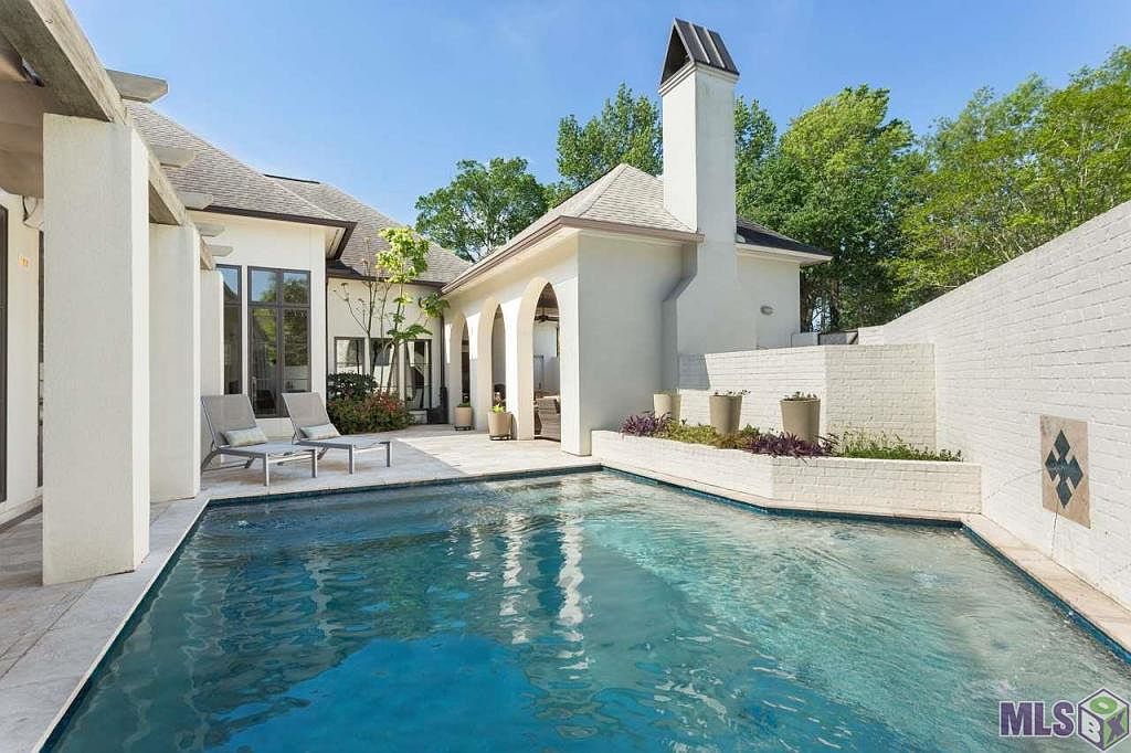 2932 Bocage Lake Ct, Baton Rouge, LA 70809 | Zillow