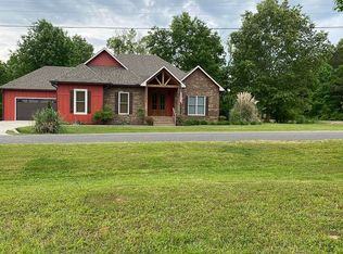 233 Lake Blvd, Scottsboro, AL 35769 | Zillow