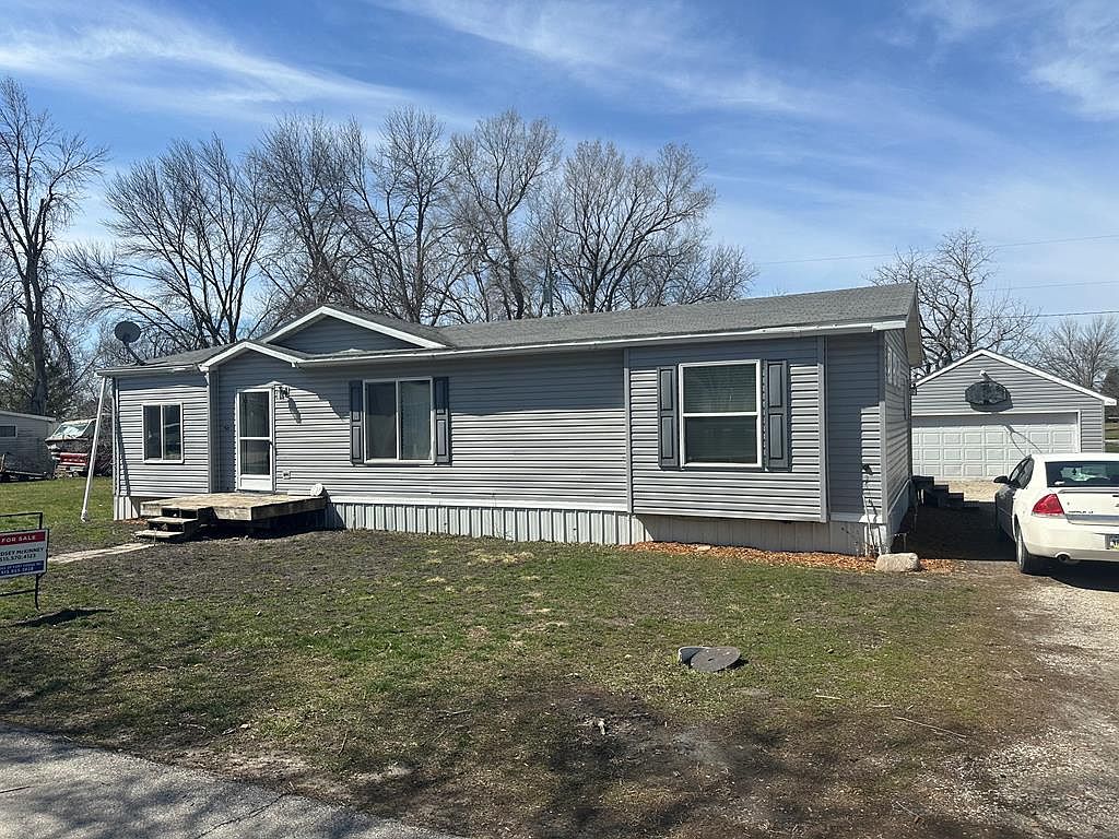 506 Sunset Dr, Duncombe, IA 50532 | MLS #23460 | Zillow