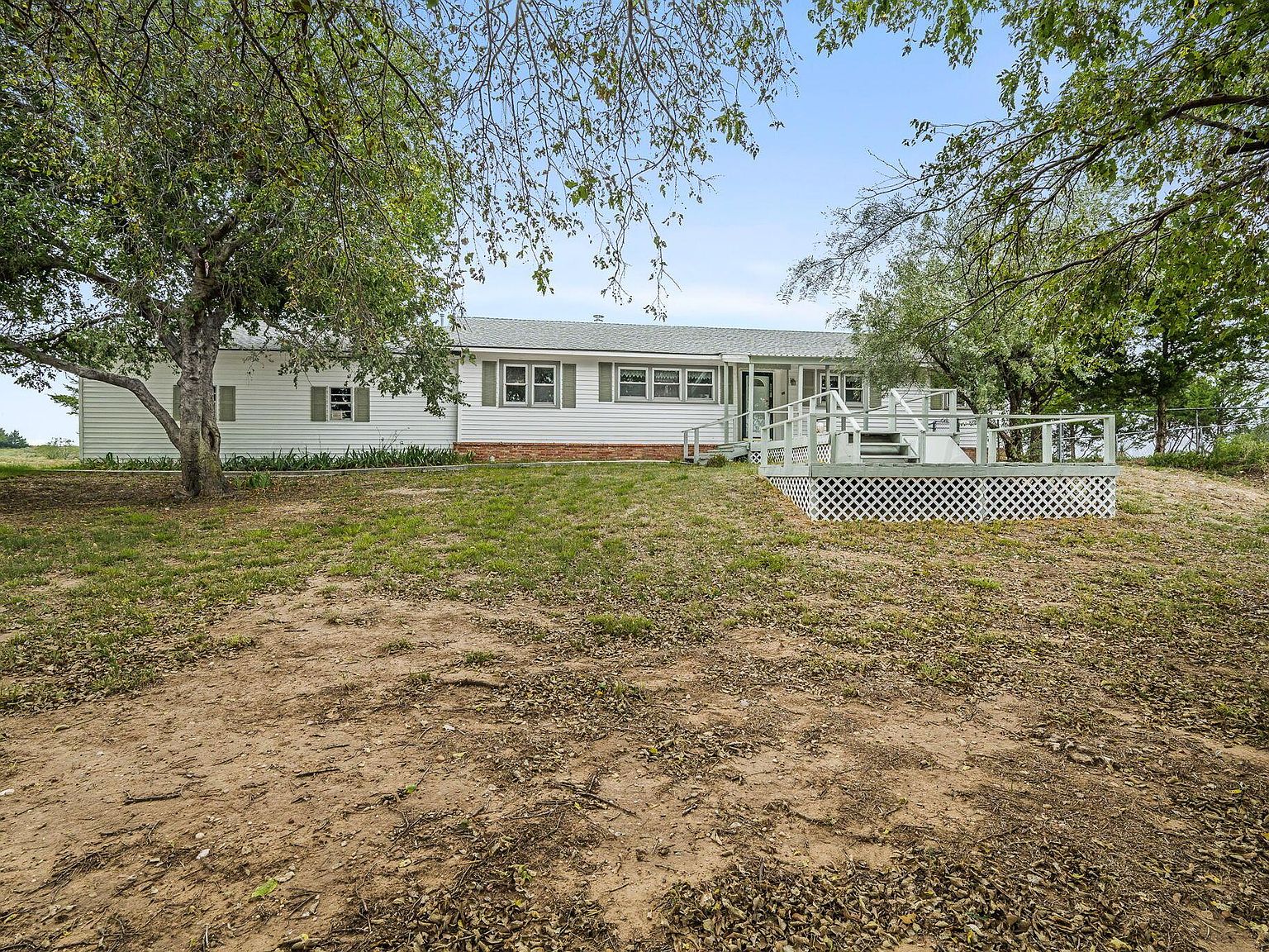 94 Libern Dr, Clarendon, TX 79226 | MLS #25-7946 | Zillow