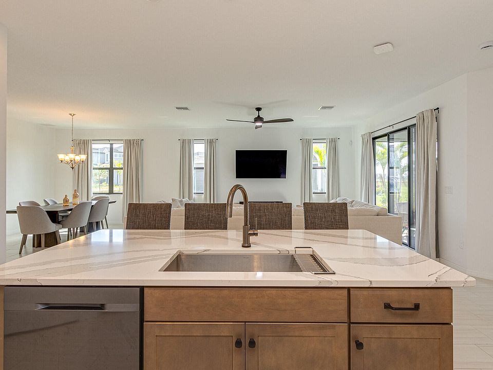 8644 Catalissa Ave, Melbourne, FL 32940 | Zillow