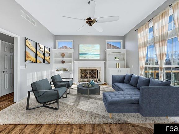 17821 Shadow Ridge Dr, Omaha, NE 68130 | Zillow