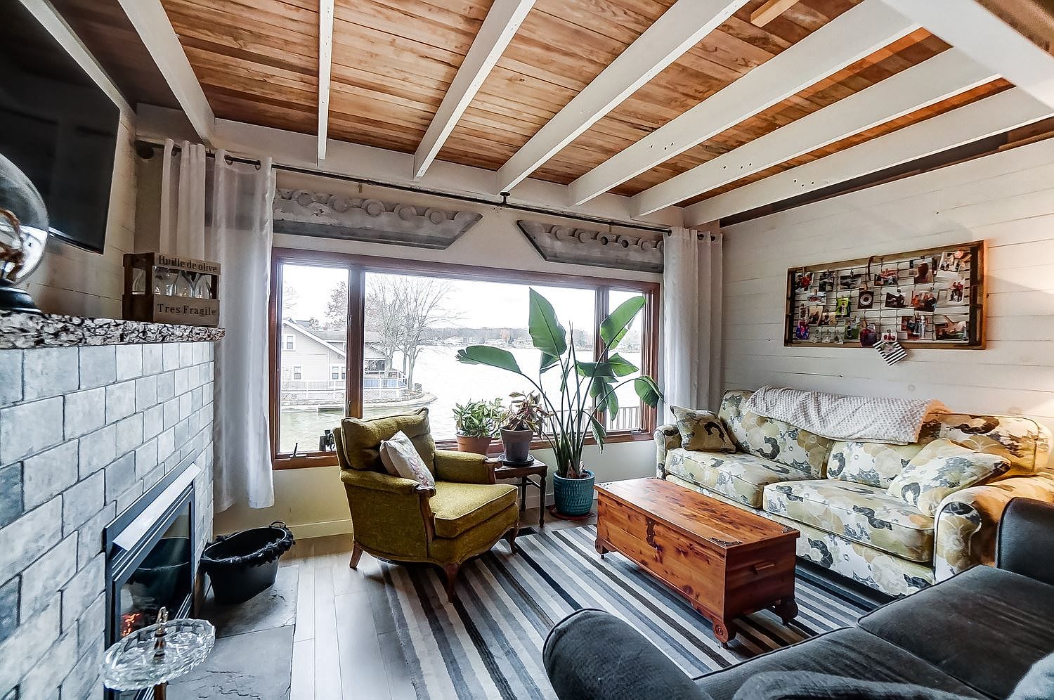 510 Spring Beach Rd, Rome City, IN 46784 | Zillow