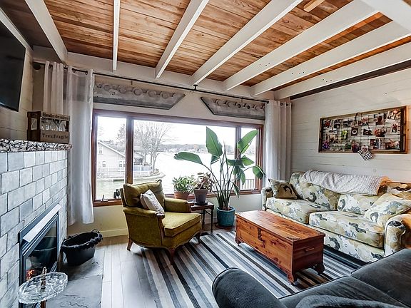 510 Spring Beach Rd, Rome City, IN 46784 | Zillow