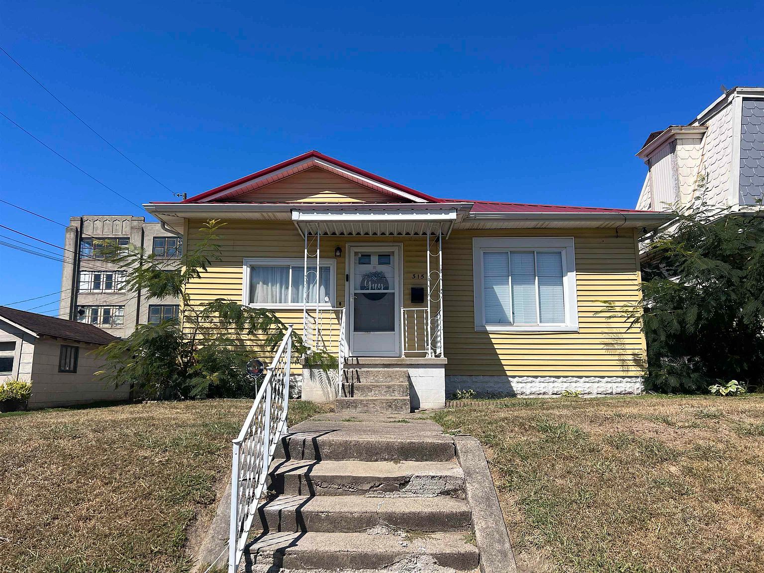 315 Oak St, Ironton, OH 45638 | Zillow