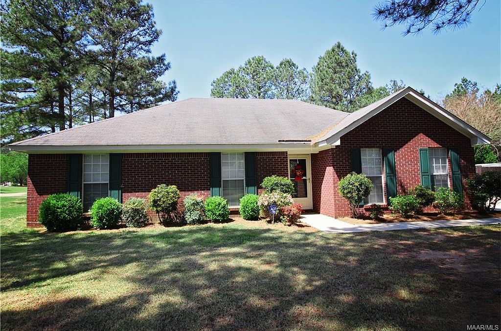 240 Pine Ridge Dr, Tallassee, AL 36078 | Zillow