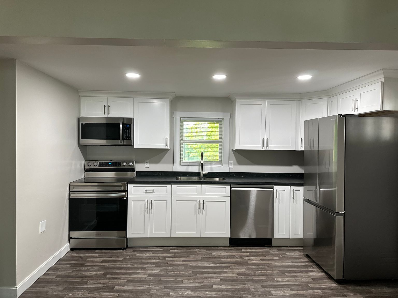 20 1/2 Maple St, Augusta, ME 04330 | Zillow