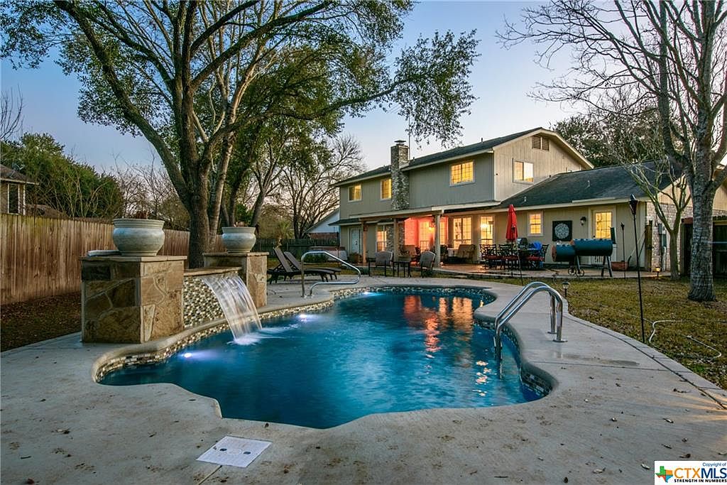 310 Stoneham Cir, Seguin, TX 78155 | Zillow