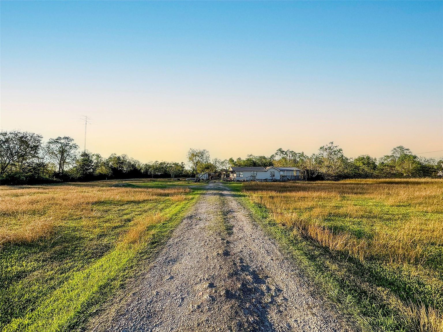 2020 Davis Bend Rd, Alvin, TX 77511 | Zillow