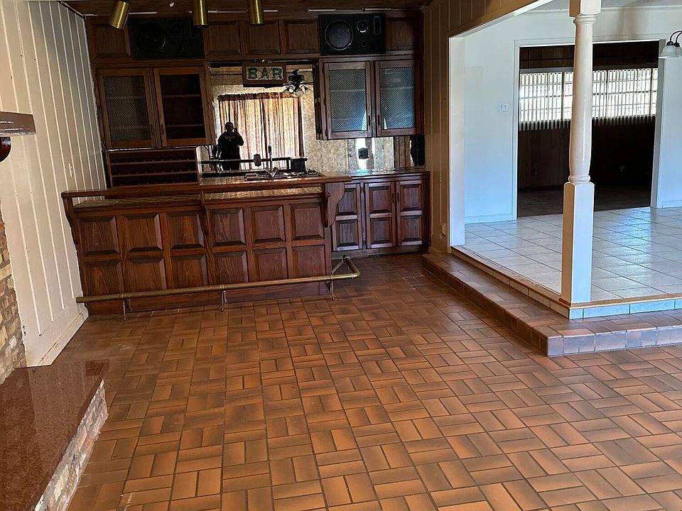 1515 Carmel Dr, Lafayette, LA 70501 | Zillow