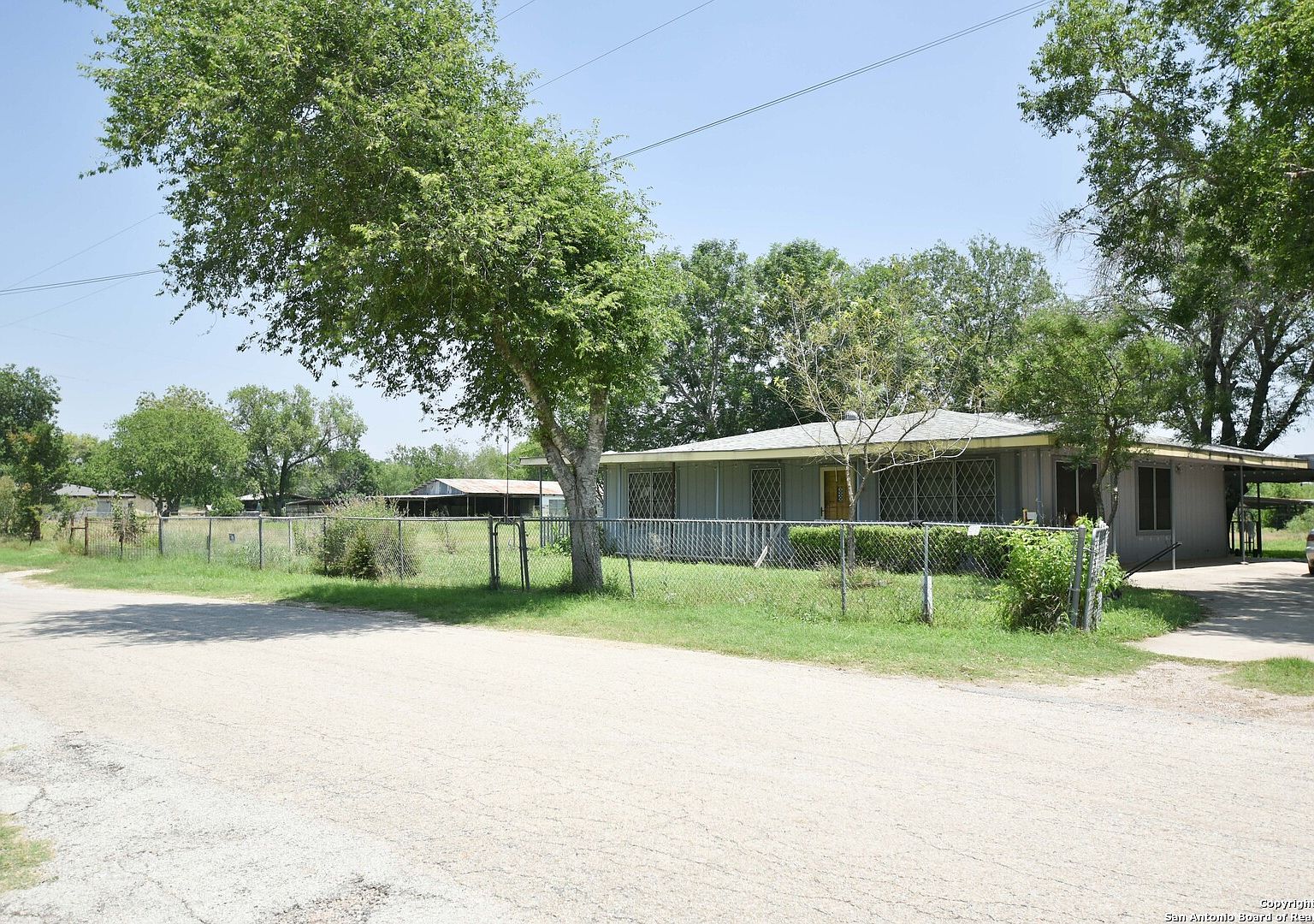 210 COUNTY ROAD 744, Yancey, TX 78886 | MLS #1776812 | Zillow