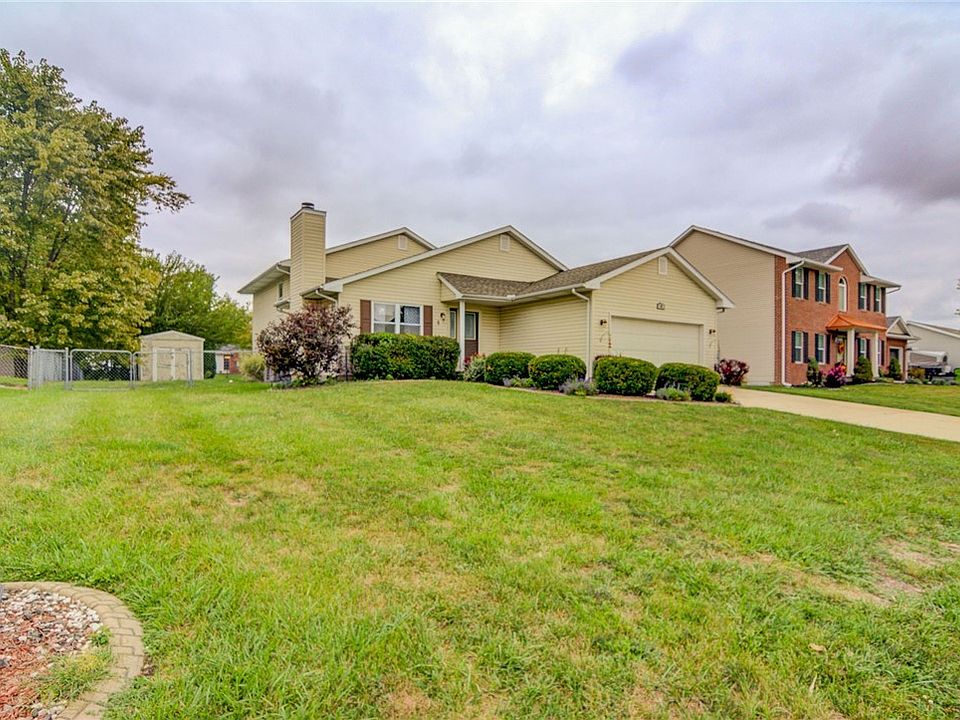 8 View Cir, Oreana, IL 62554 | Zillow