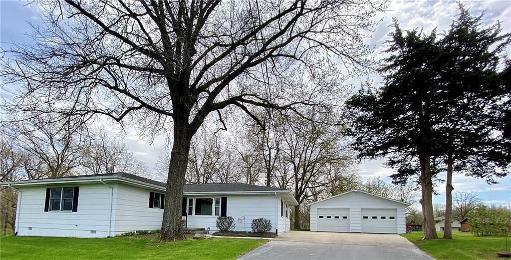 1814 Dipper Ln, Decatur, IL 62521 | Zillow