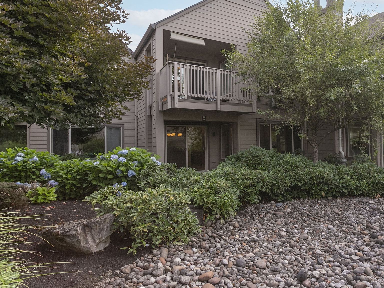 2518 SE Baypoint Dr Unit 27, Vancouver, WA 98683 | Zillow