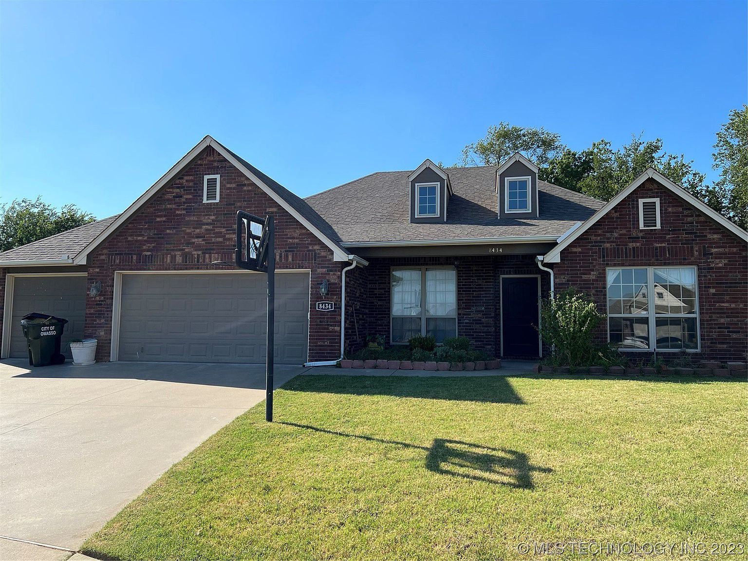 8434 N 76th East Ave, Owasso, OK 74055 | Zillow