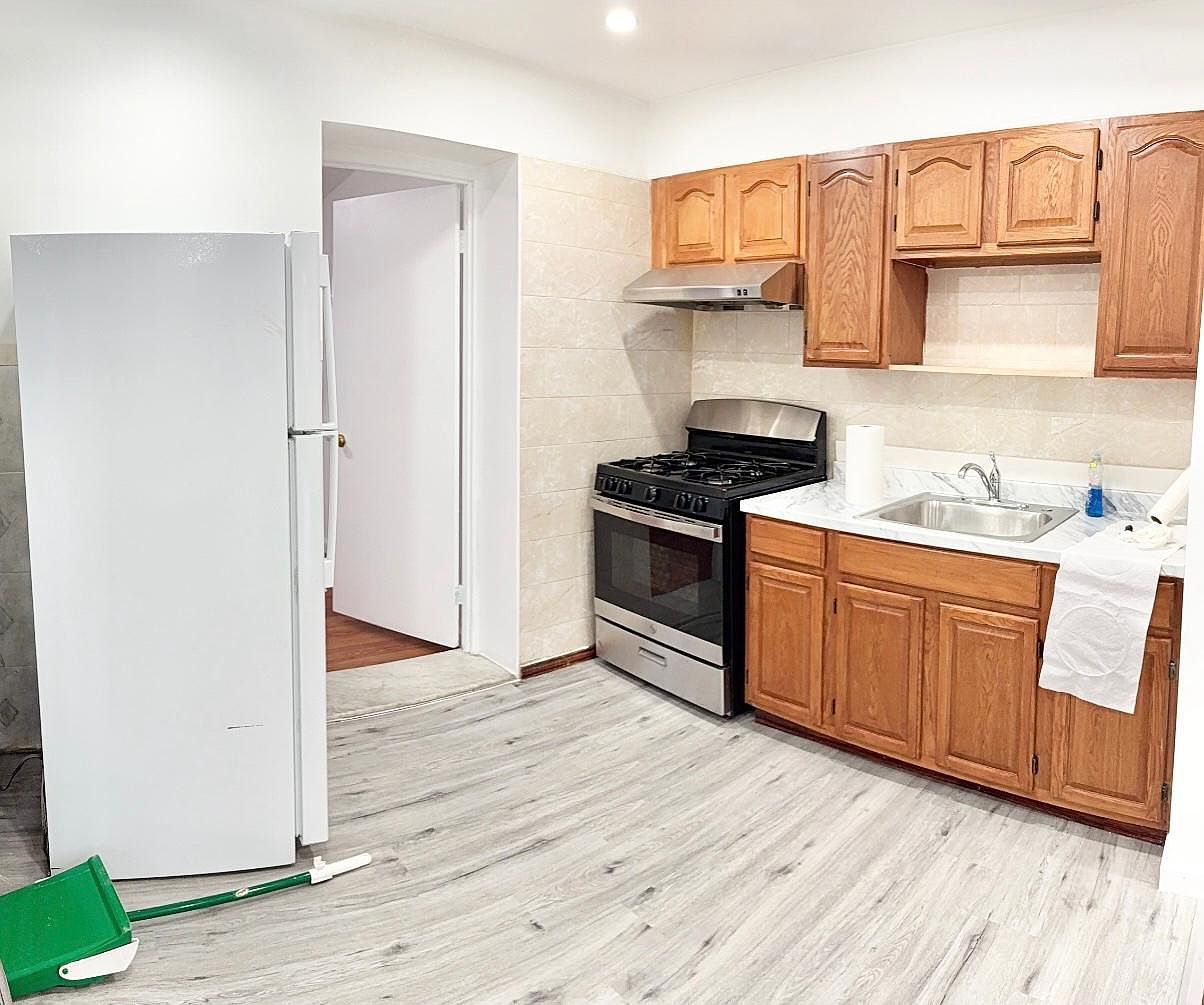 281 Van Sicklen St #2, Brooklyn, NY 11223 | Zillow