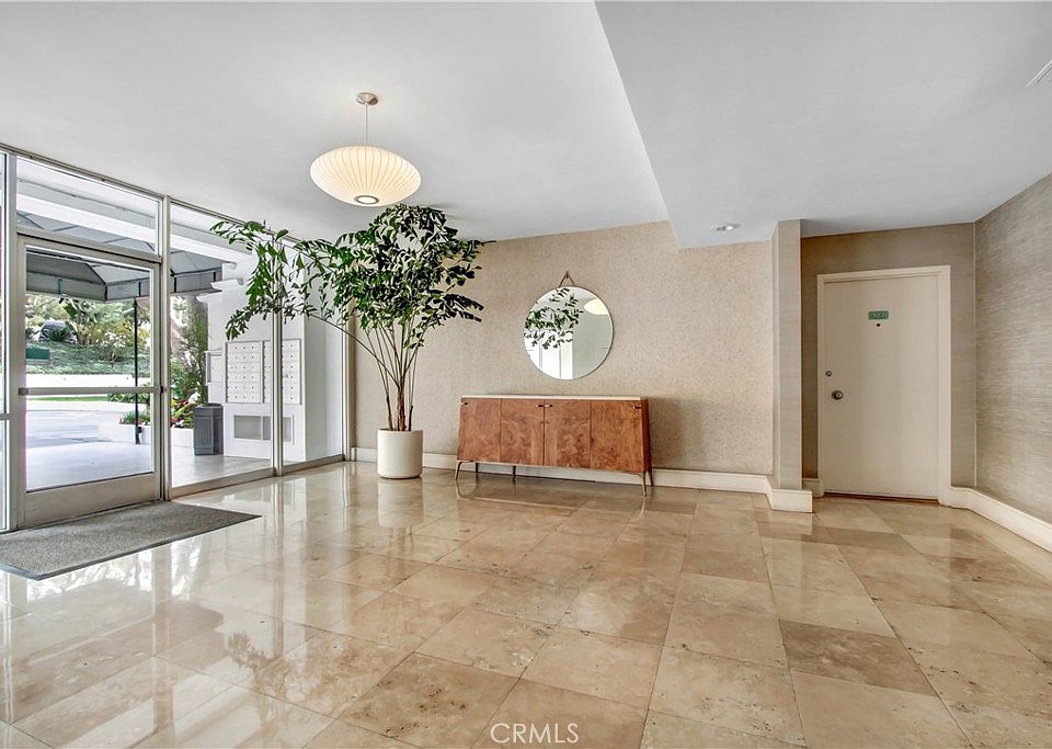 17352 W Sunset Blvd APT 103, Pacific Palisades, CA 90272 | MLS # ...