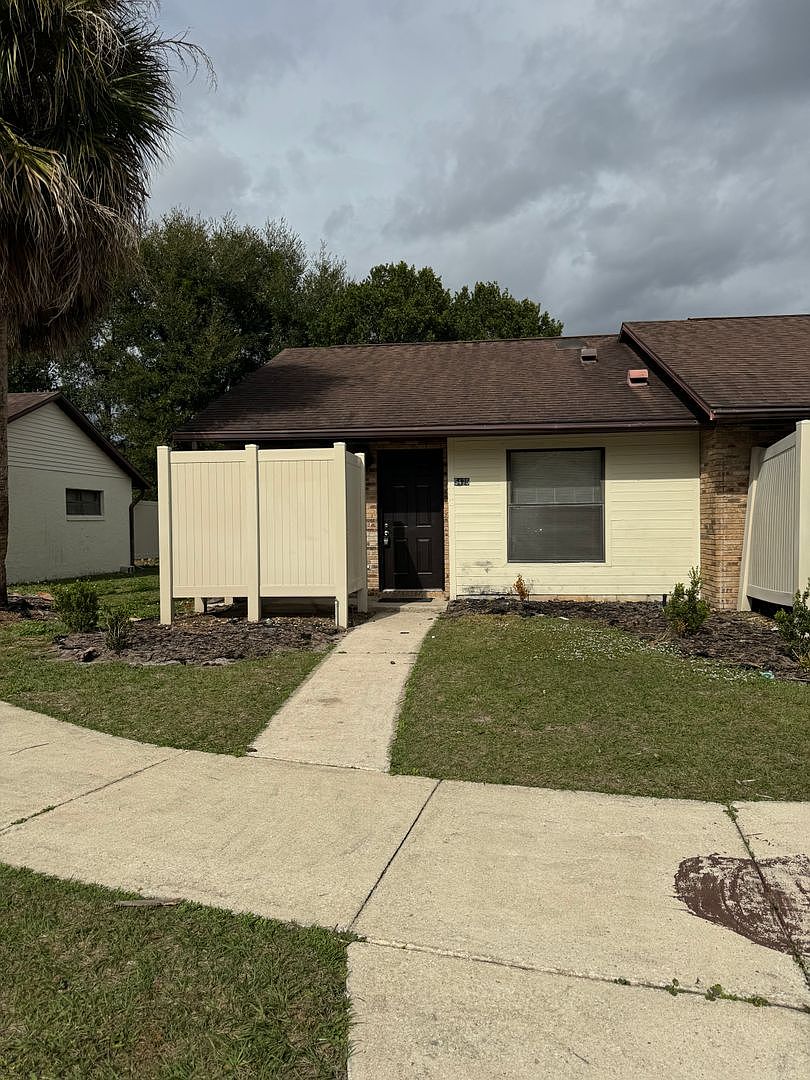 5475 Decatur St, Orlando, FL 32807 | Zillow