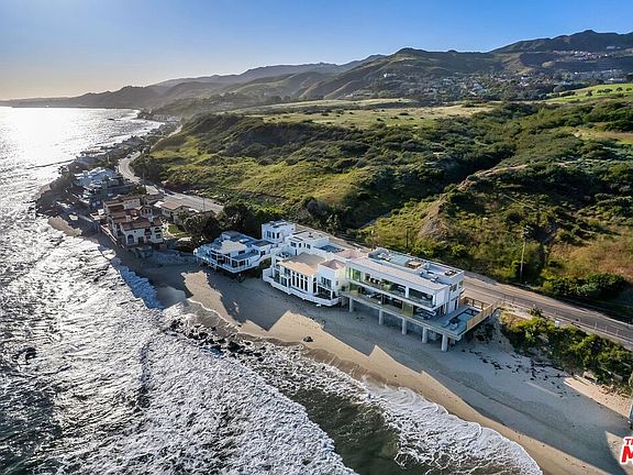 24300 Malibu Rd, Malibu, CA 90265 | MLS #23-231463 | Zillow