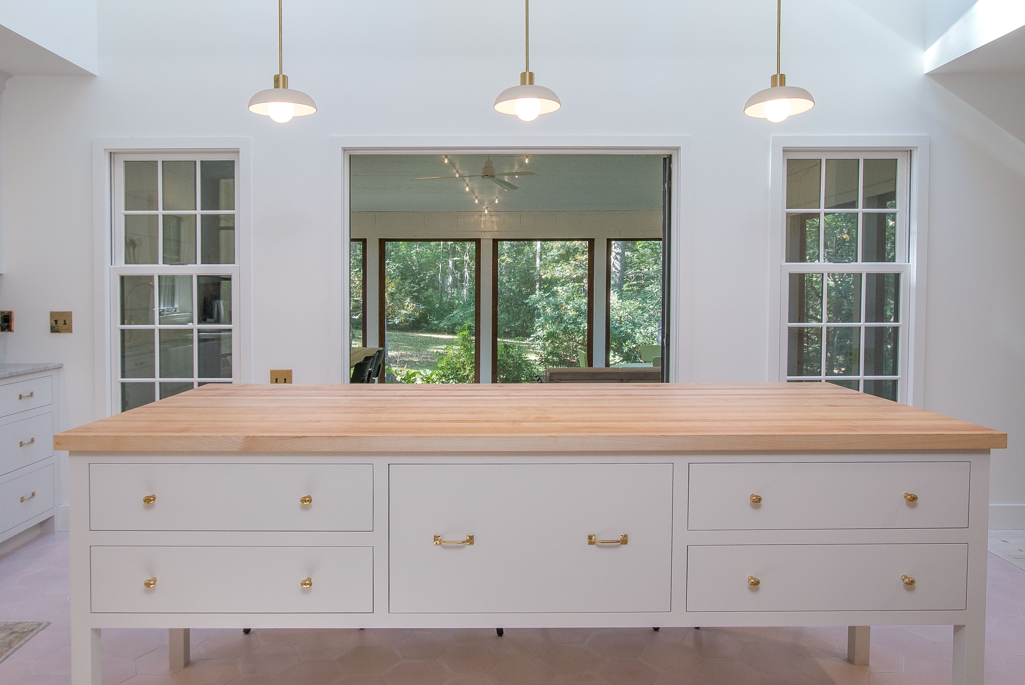 210 Robinson Ln, Peconic, NY 11958 | Out East