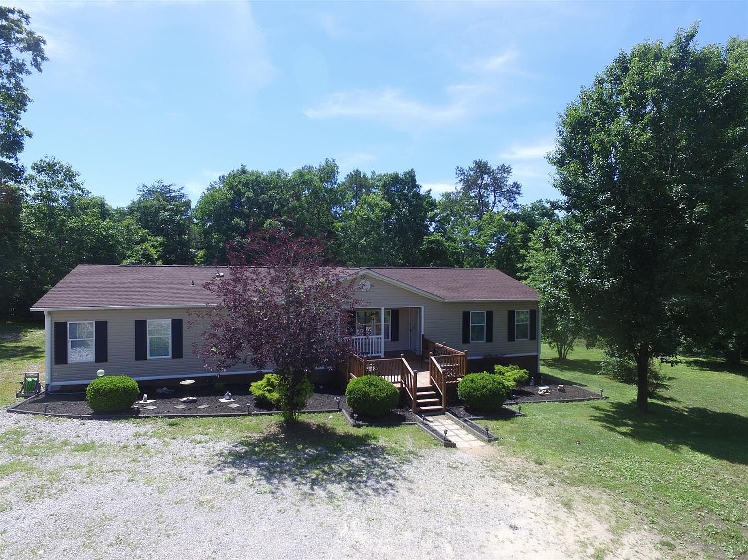 741 Earl Howard Rd, Keavy, KY 40737 | Zillow
