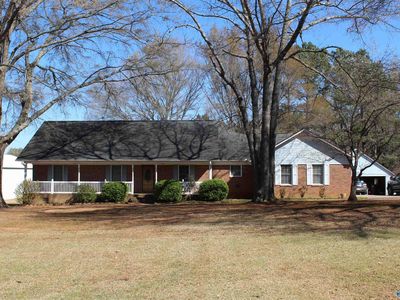 42 NE Shannon Dr, Decatur, AL 35603 | MLS #1830085 | Zillow