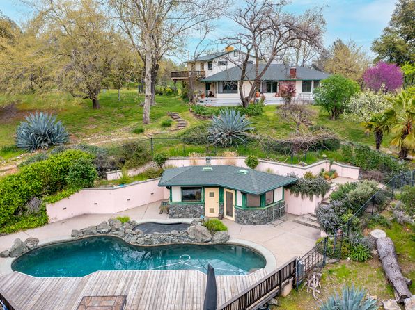 Redding CA Single Family Homes For Sale - 245 Homes | Zillow