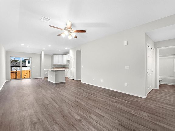 10822 Lavender Cotton Ln, Houston, TX 77016 | Zillow