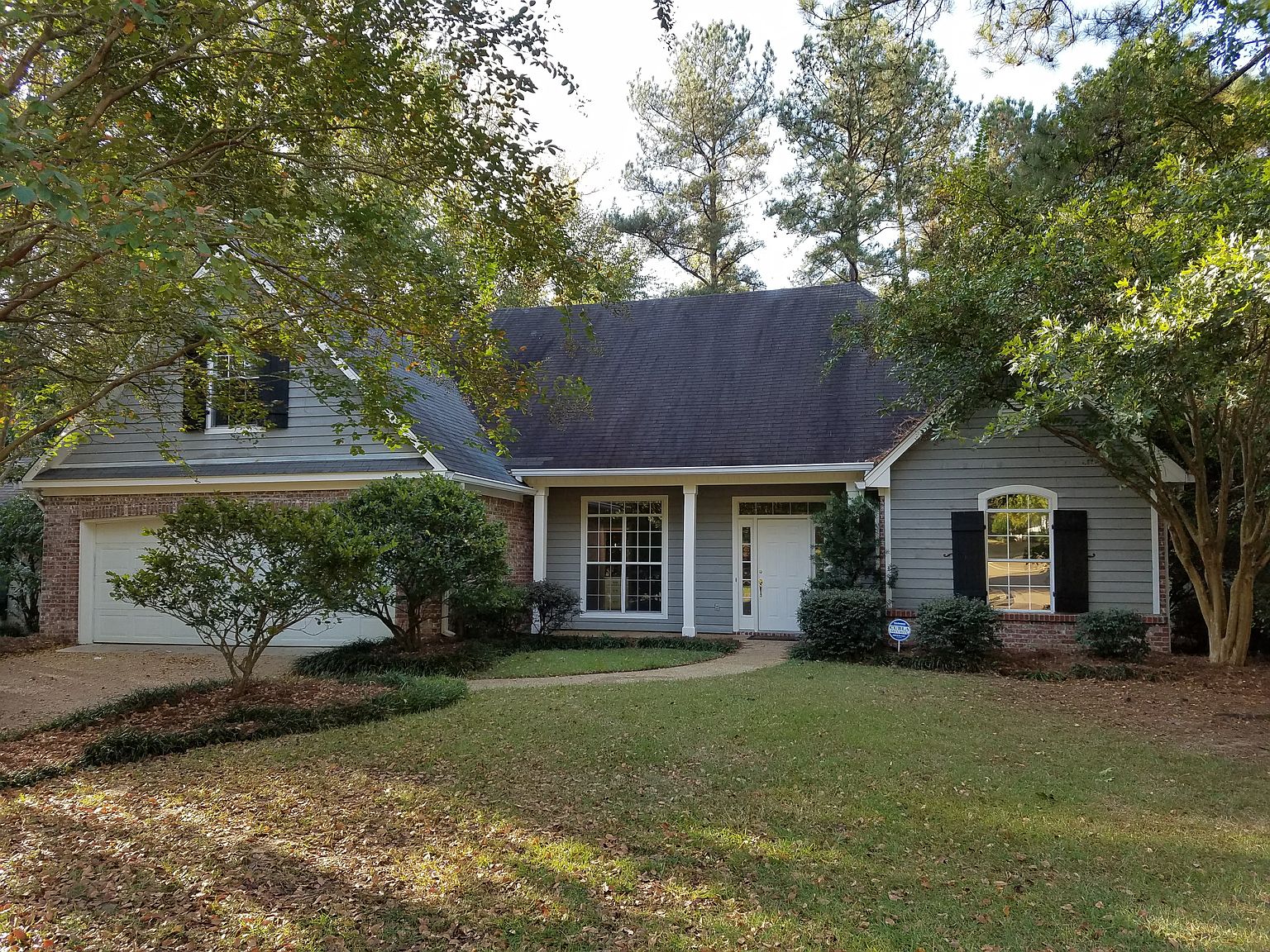 381 Pinewood Ln, Ridgeland, MS 39157 | Zillow