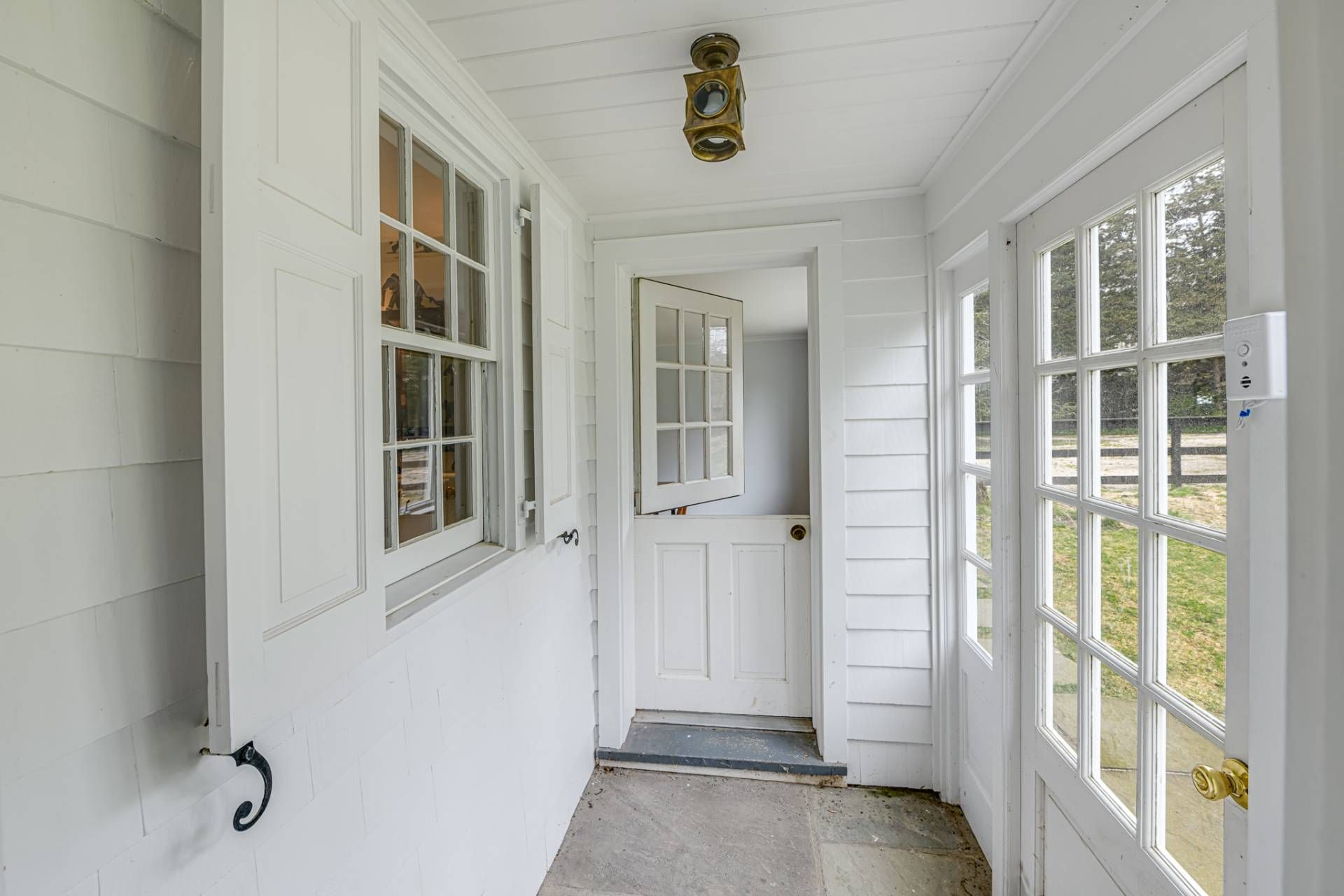 12 Quantuck Bay Ln, Westhampton Beach, NY 11978 | Out East