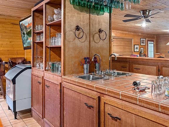 234 Meneley Rd, Winnie, TX 77665 | MLS #28612647 | Zillow